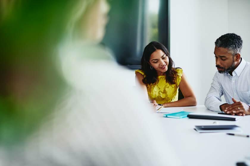 Travailler comme agent administratif : fiche métier et salaire